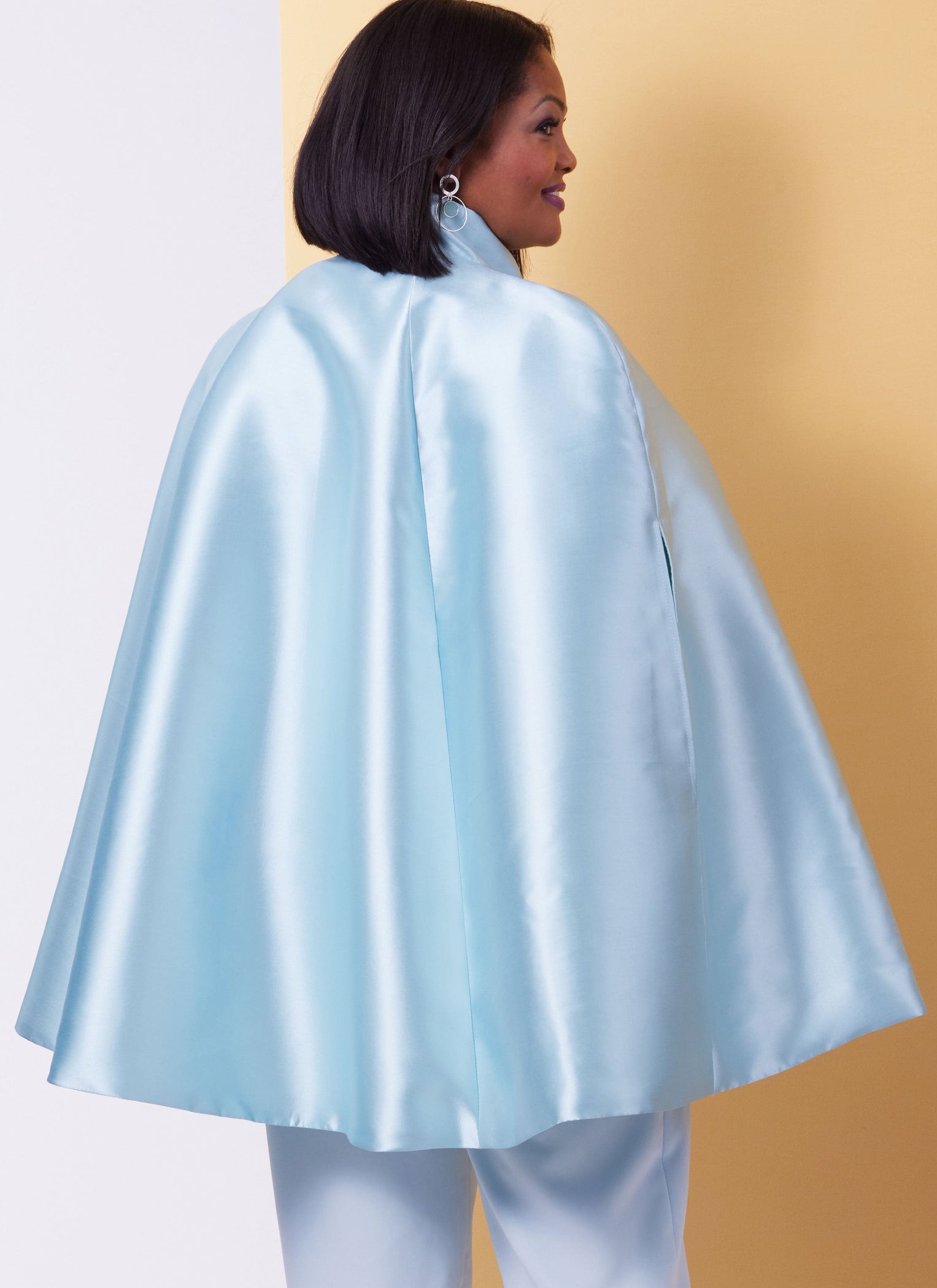 Misses' and Women's Cape, Top and Pants | Butterick Sewing Pattern ...