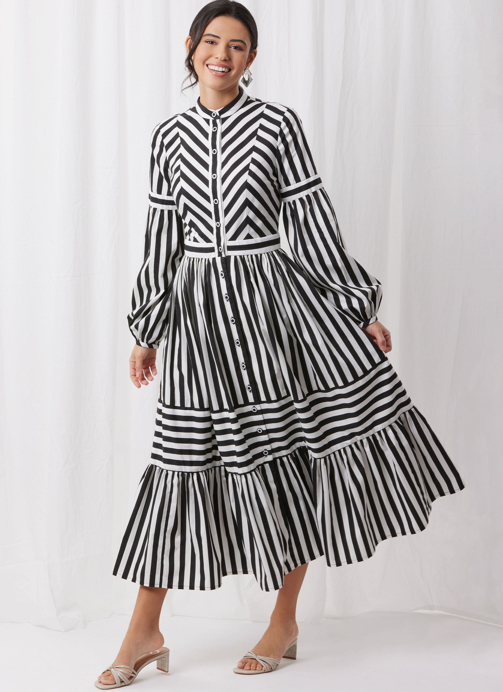 Simplicity Sewing Patterns — jaycotts.co.uk - Sewing Supplies