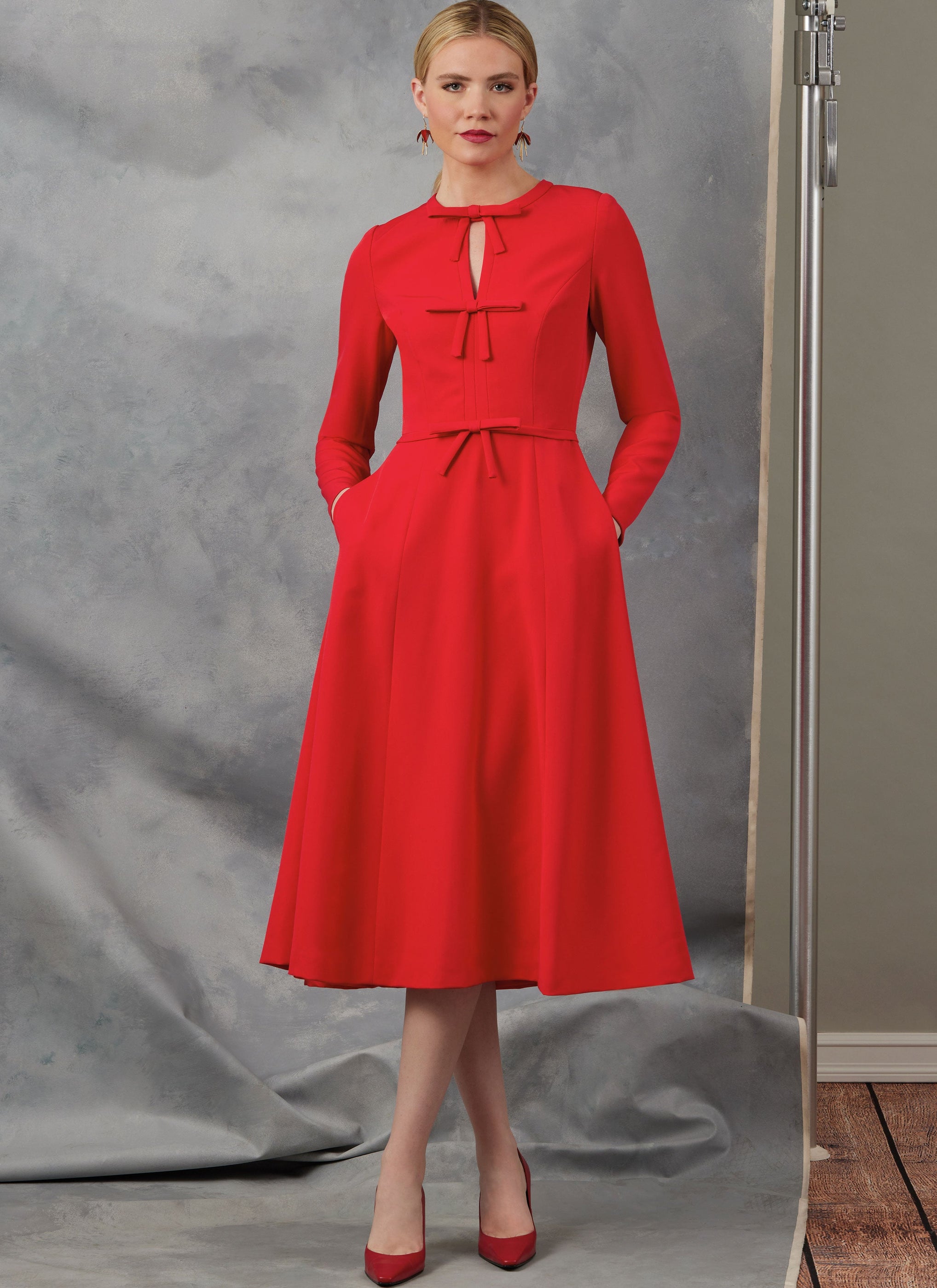 Vogue Misses' Dress with Sleeve and Length Variations Sewing Pattern ...
