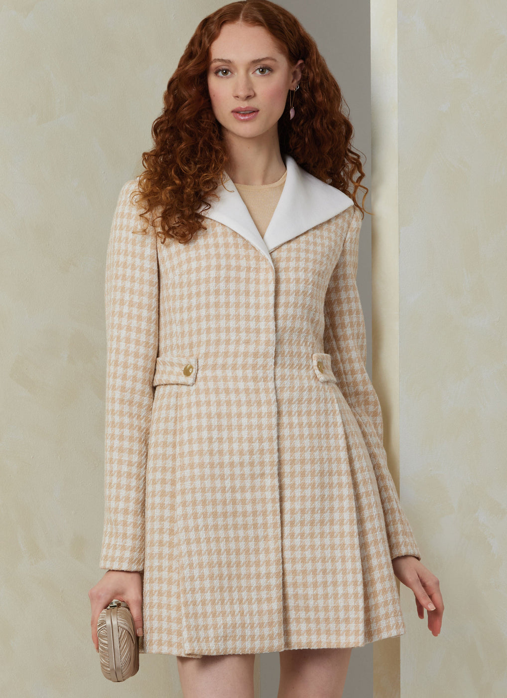 Vogue V2092 Misses' Coats sewing pattern — jaycotts.co.uk - Sewing Supplies