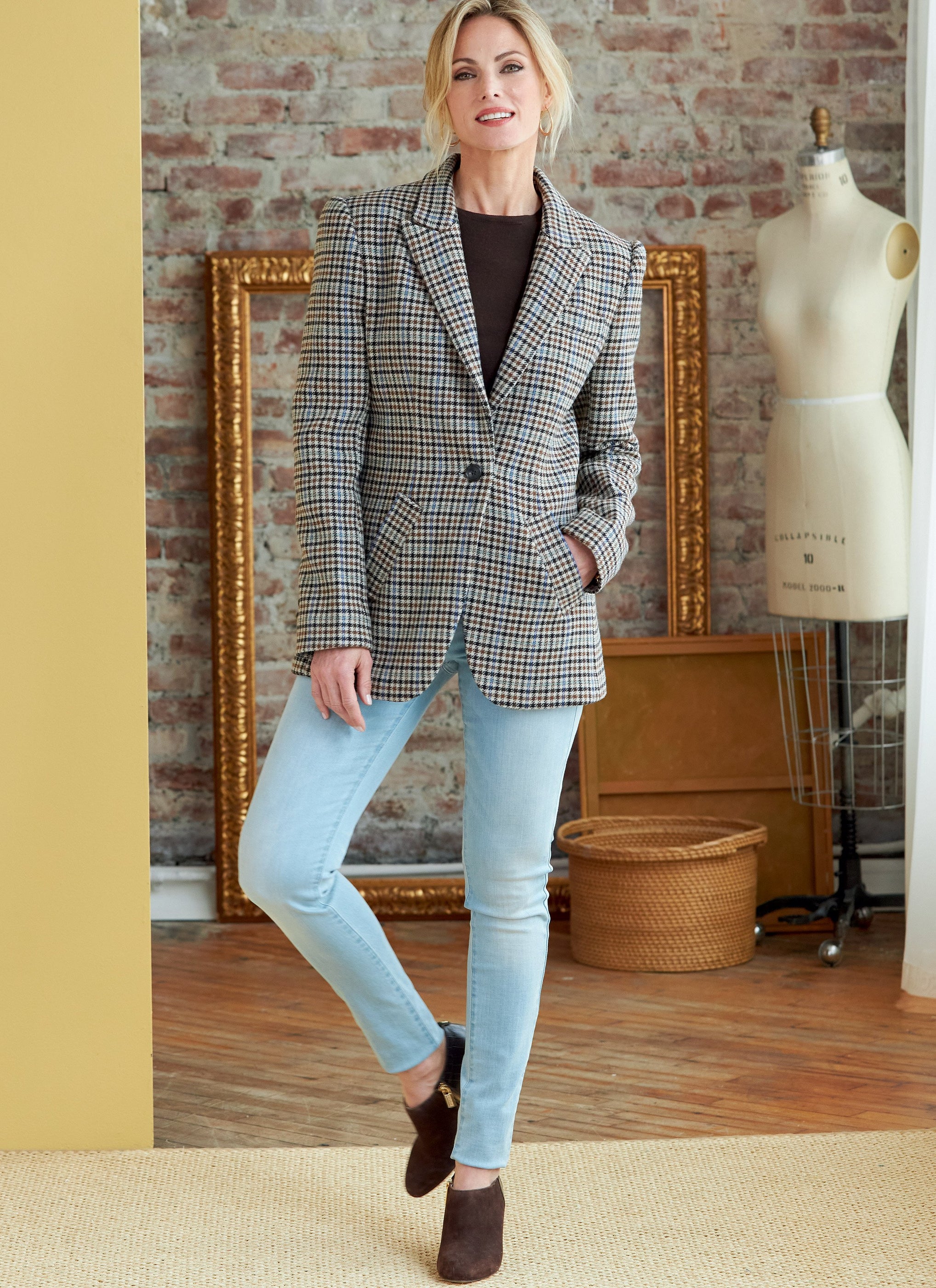 Butterick sewing pattern B6862 Misses' Jacket — jaycotts.co.uk - Sewing ...