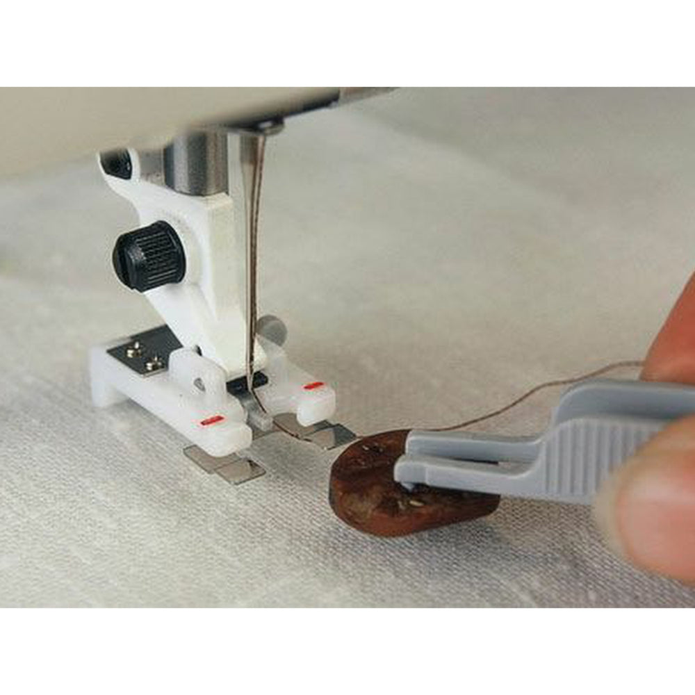 Button foot with placement tool — jaycotts.co.uk - Sewing Supplies