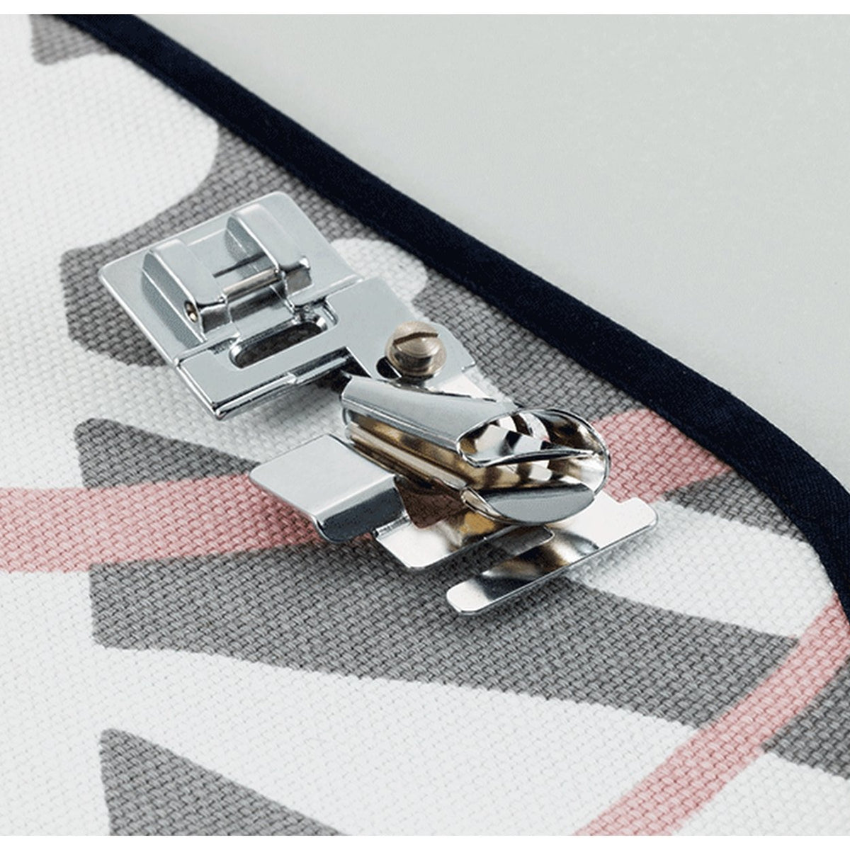 Brother Bias Binder Foot - F014 — jaycotts.co.uk - Sewing Supplies