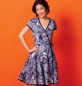 McCall's Sewing Pattern: M6959 Misses' Dresses & Belt | Easy — jaycotts ...