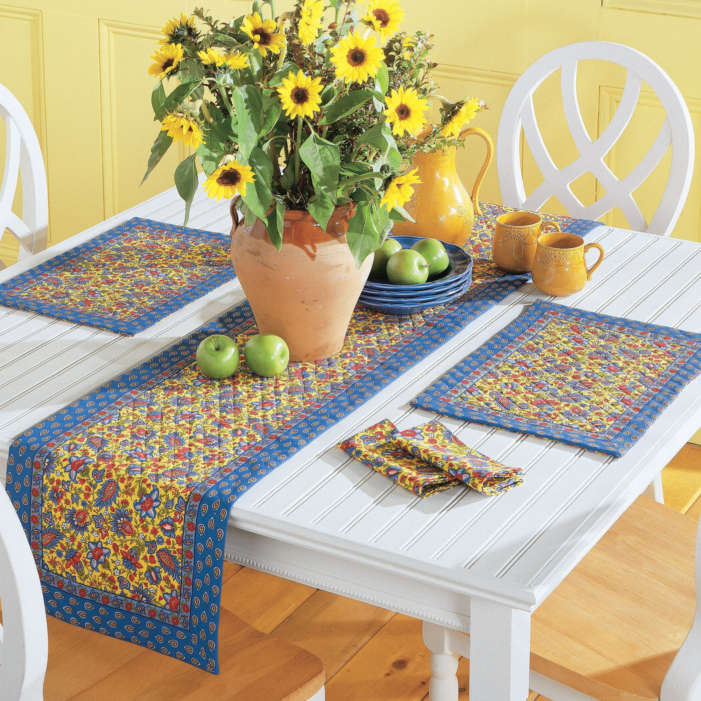 Simplicity Sewing Pattern S9401 Tabletop Accessories and Chair Pad ...