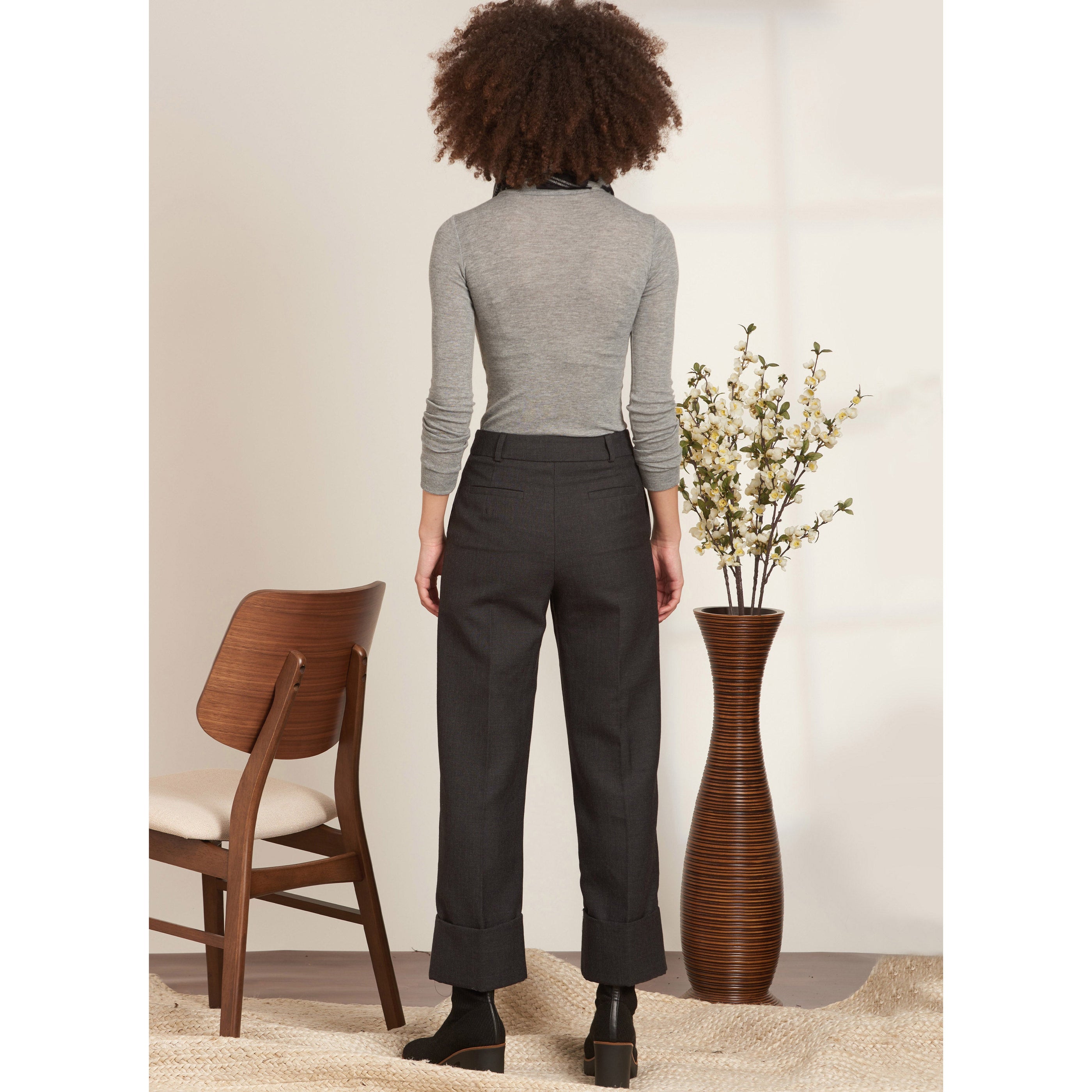 Simplicity 9647 sewing pattern Misses' Pants and Shorts — jaycotts.co ...