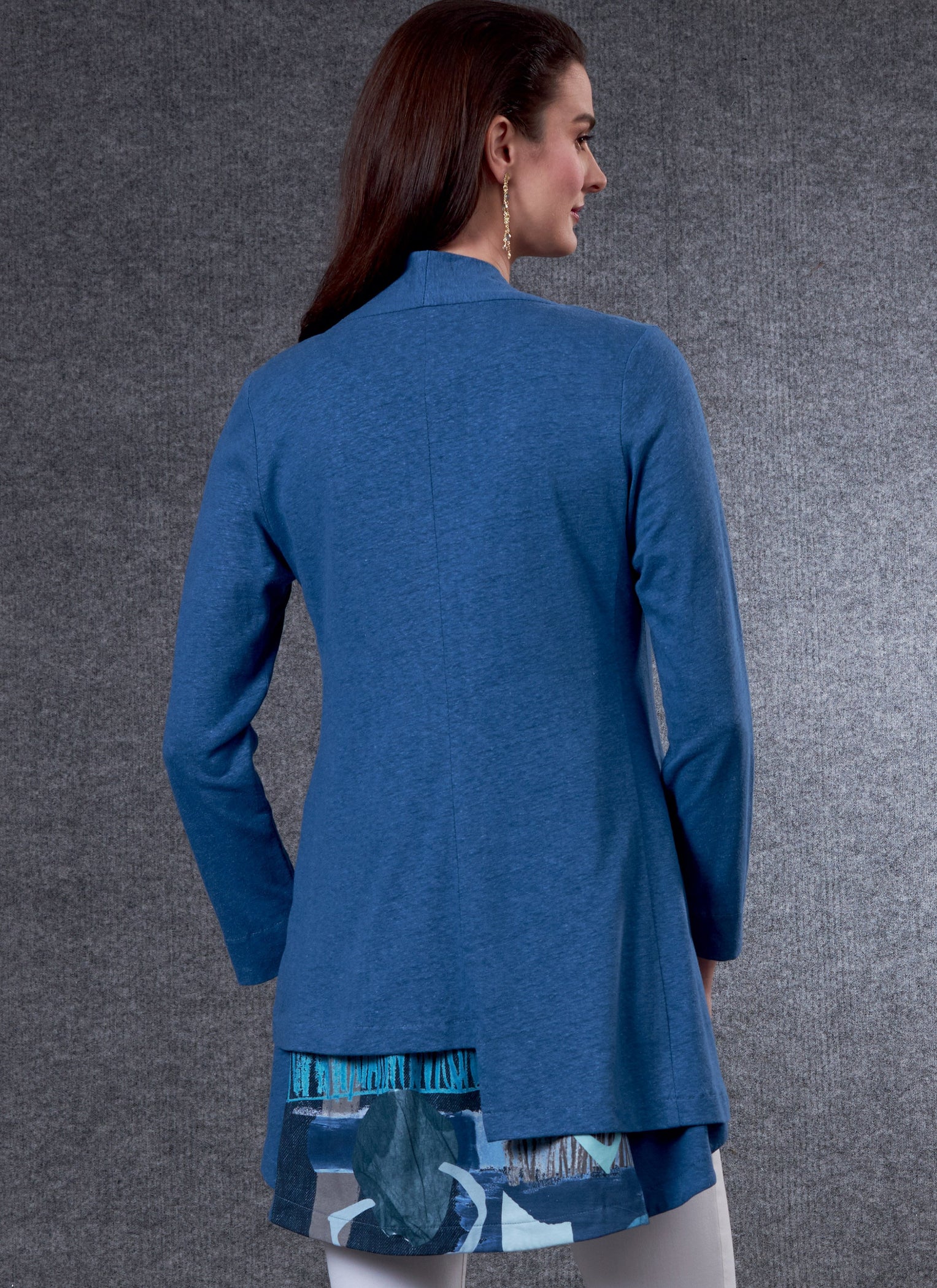Vogue V1808 Misses' Cardigan and Tunics sewing pattern — jaycotts.co.uk ...