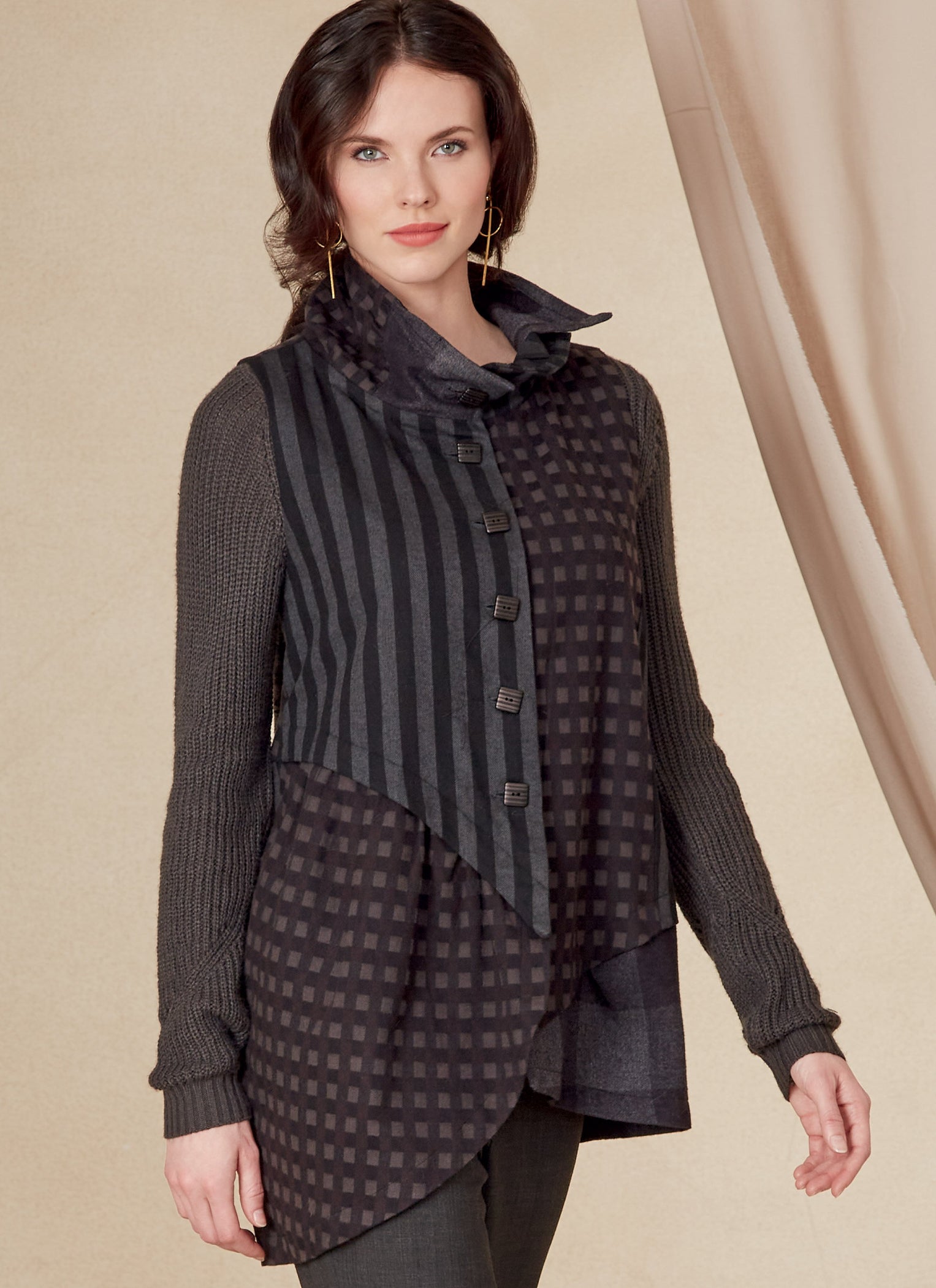 Vogue V1817 Misses' Jacket and Vest sewing pattern — jaycotts.co.uk ...