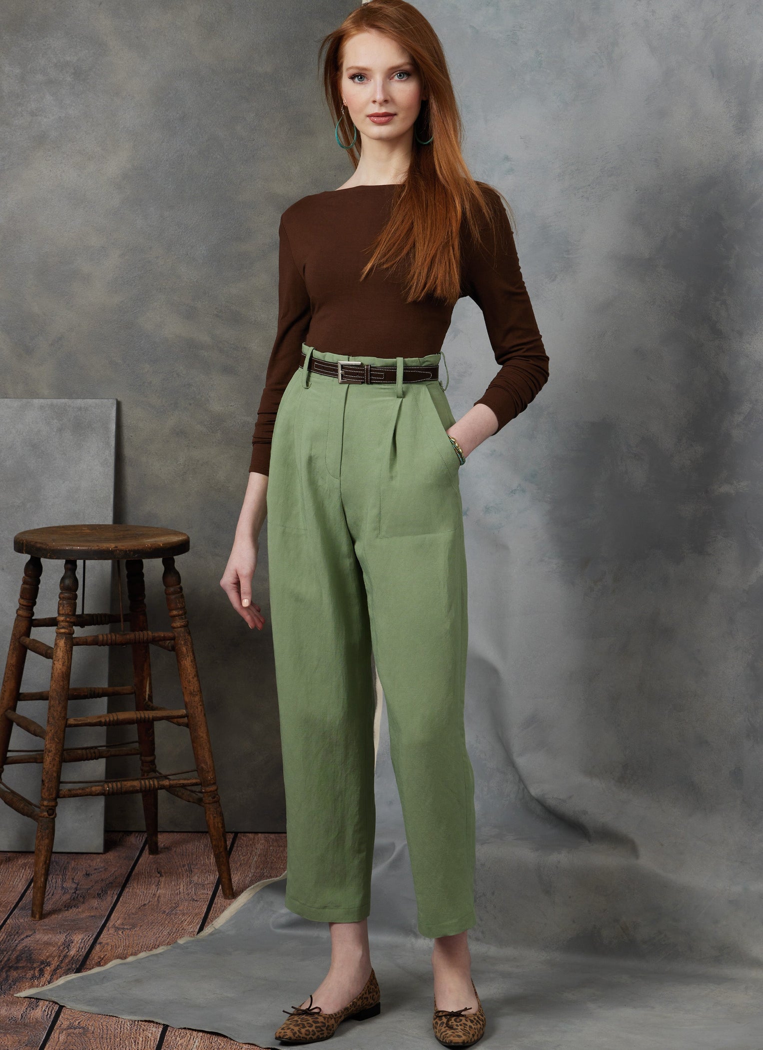 Vogue V1900 sewing pattern Misses' Shorts and Pants — jaycotts.co.uk ...