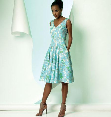 Vogue Pattern: V8997 Misses' Dress | Easy — jaycotts.co.uk - Sewing ...