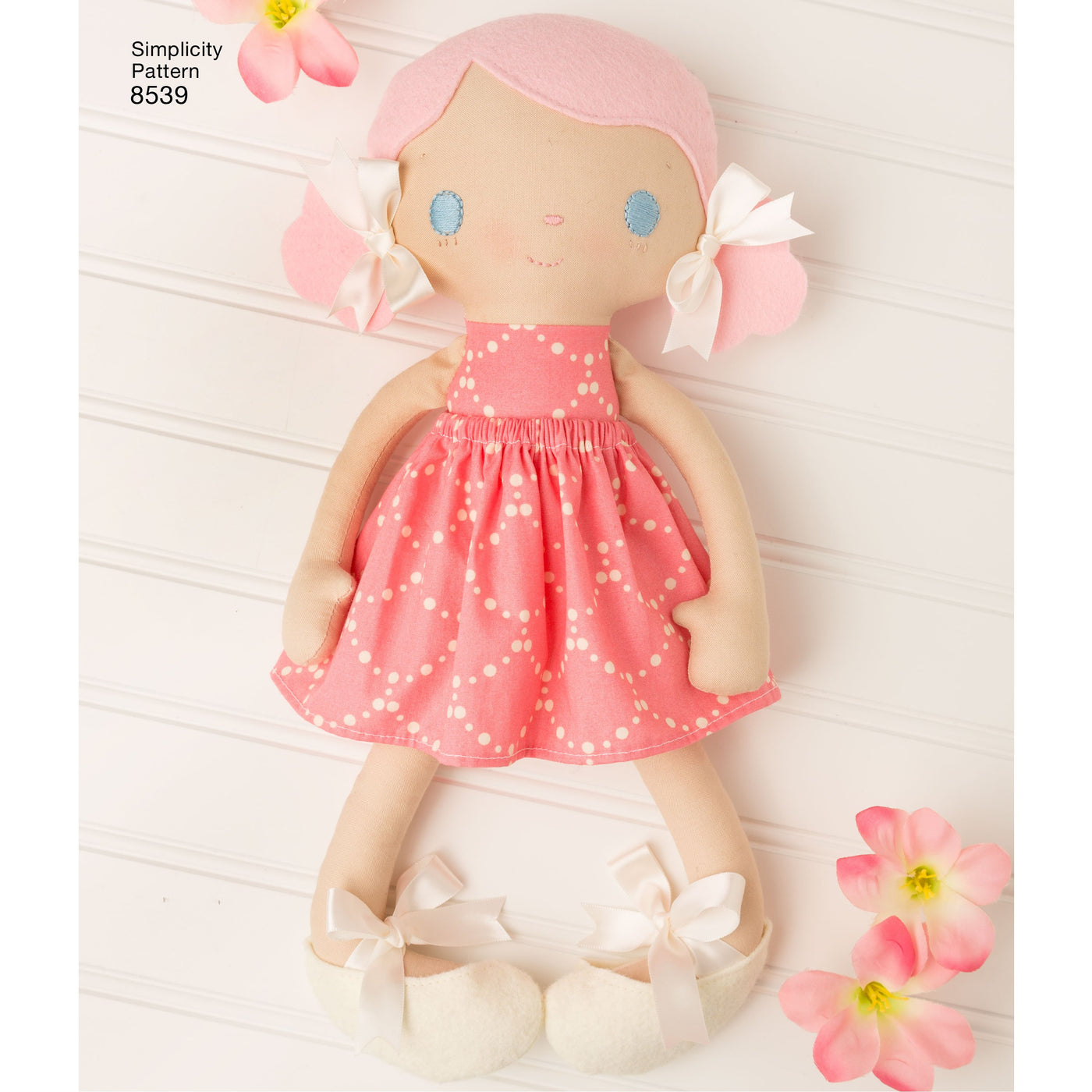 Simplicity Pattern 8539 stuffed dolls and clothes — jaycotts.co.uk ...