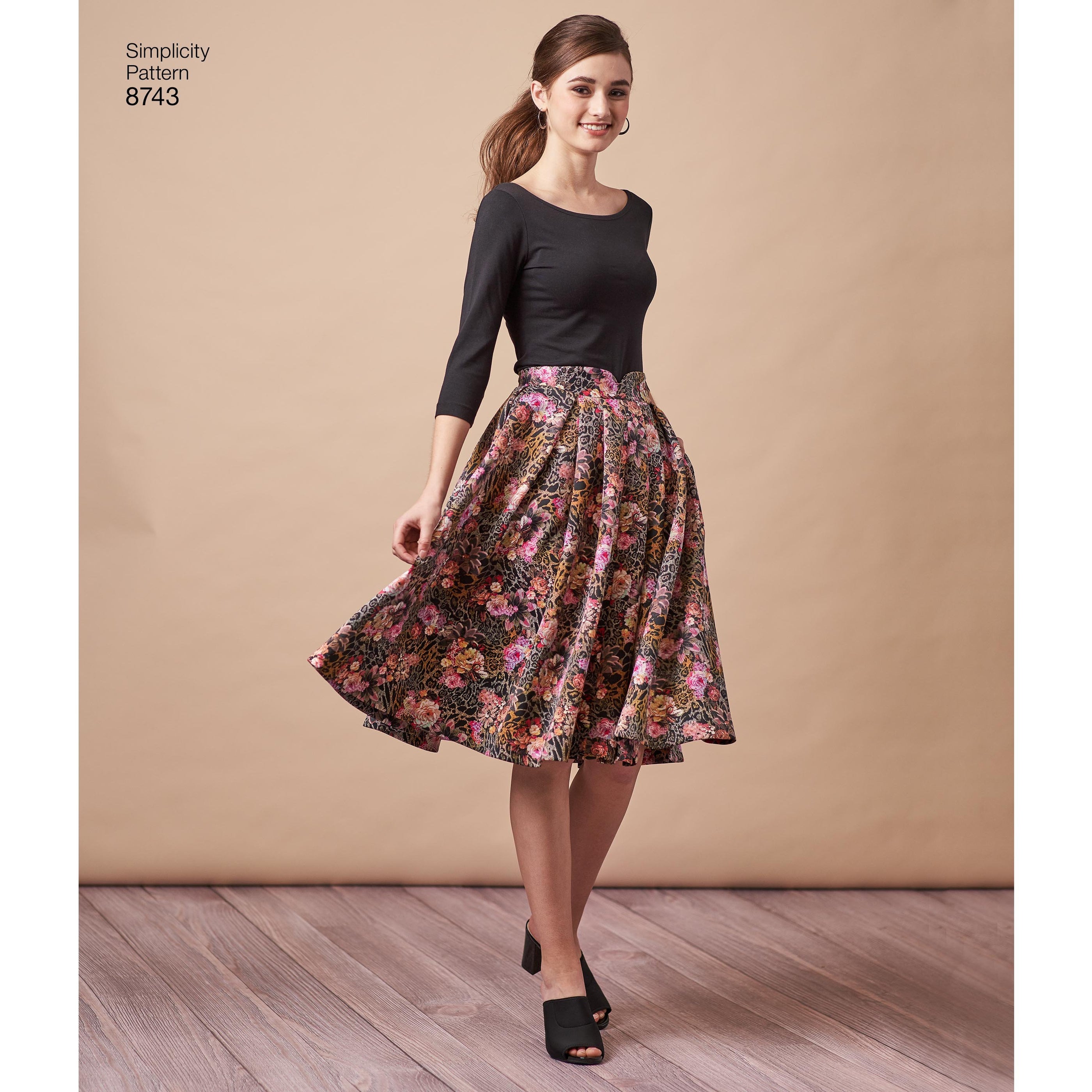 Simplicity Pattern 8743 pleated multi length skirt — jaycotts.co.uk ...